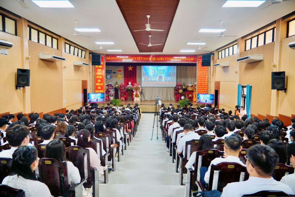 Hoạt động Hue-UMP | Trường Đại học Y - Dược, Đại học Huế tổ chức Lễ ...